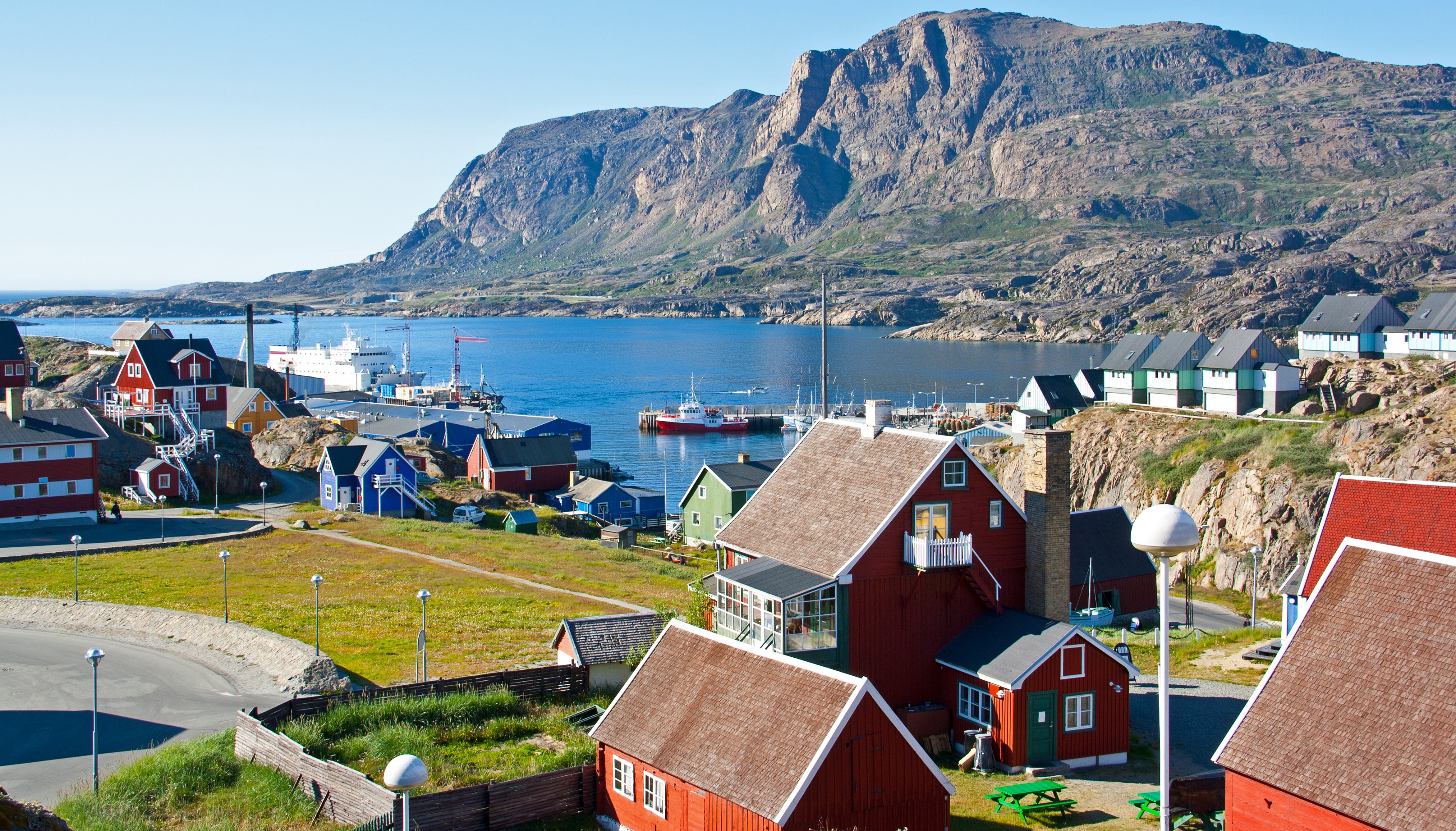 Greenlandic Inuit | Swoop Arctic